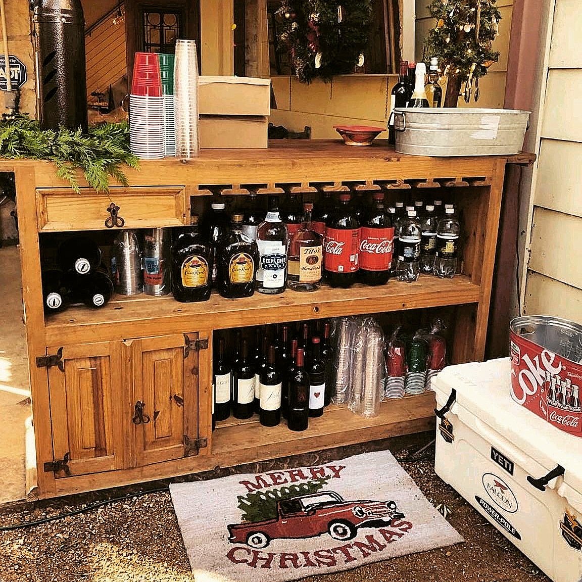 Beverage & Bar – Almighty Rental Tent & Events